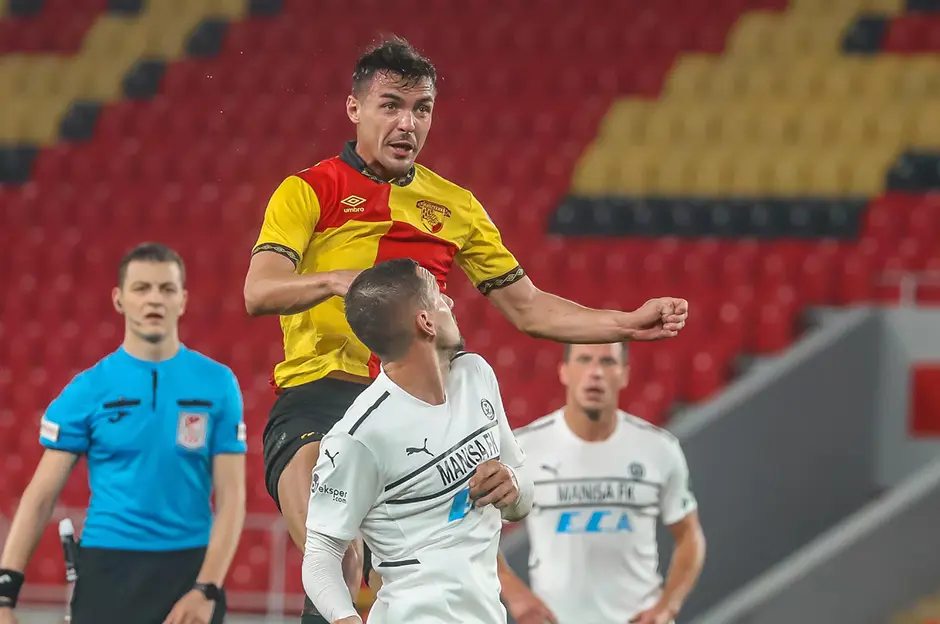 Göztepe'de Stoilov'dan Tijanic kararı | NTVSpor