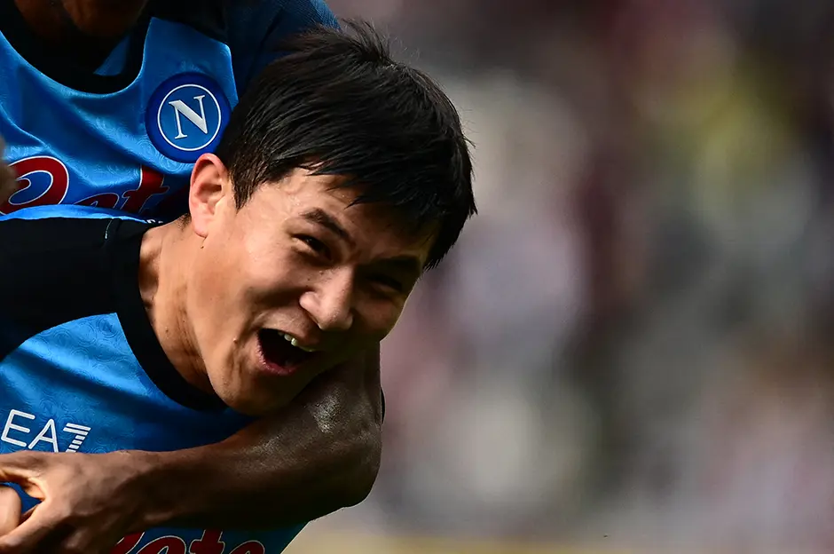 Tam 16 katı; Kim Min-Jae transferi astronomik bedelle gerçekleşiyor ...