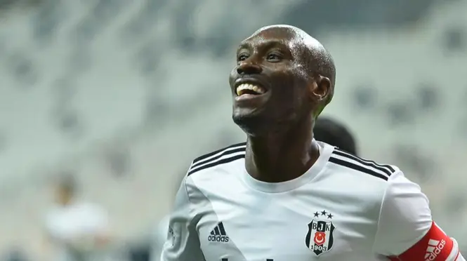 Atiba'dan Sergen Yalçın'a destek | NTVSpor