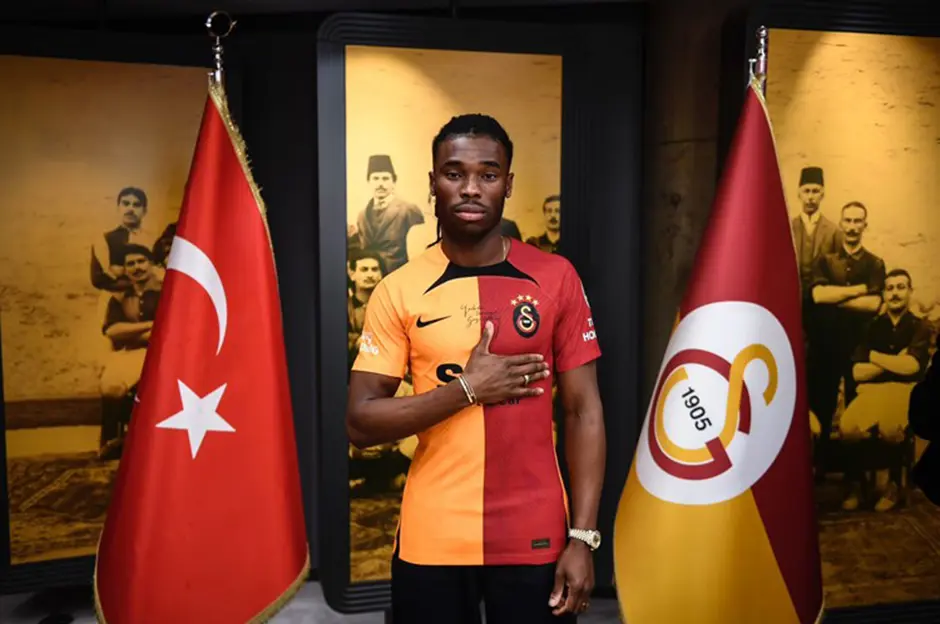 Sam Adekugbe, Galatasaray tarihine geçti | NTVSpor