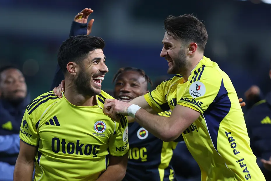 Asensio'nun resitali sonrası İspanya'da manşetler alev aldı ...