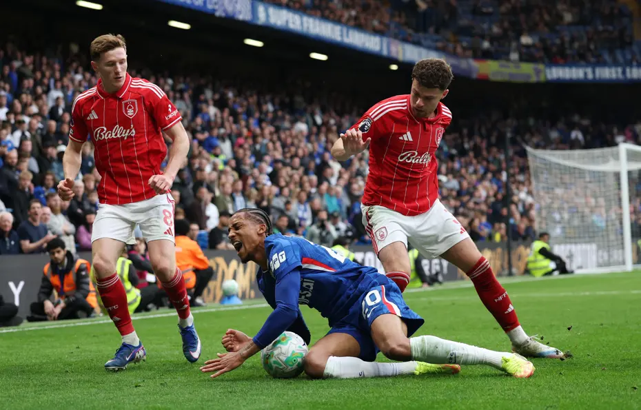 Vitor Pereira'nın Nottingham Forest'ı, Chelsea'yi sahadan sildi | NTVSpor