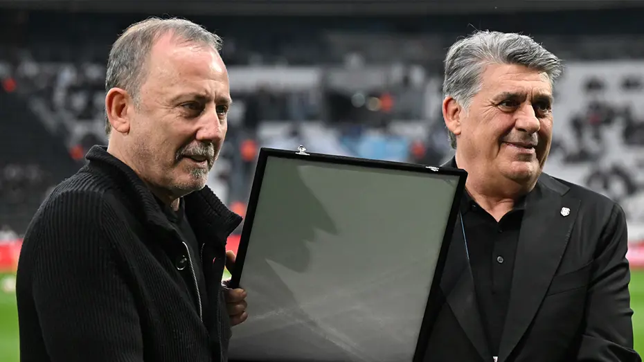 Sergen Yalçın Beşiktaş'taki görevinden istifa etti | NTVSpor