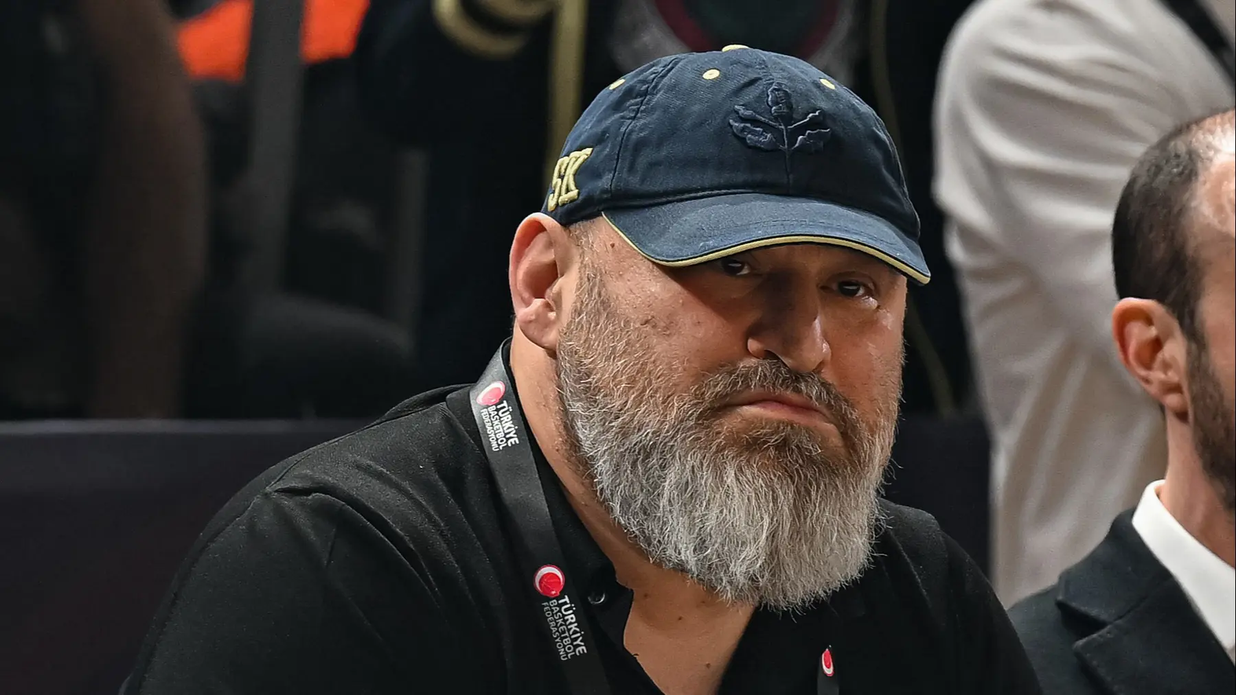 Sertaç Komsuoğlu'ndan Beşiktaş'a tepki: Fenerbahçe cephesinden hakem ...